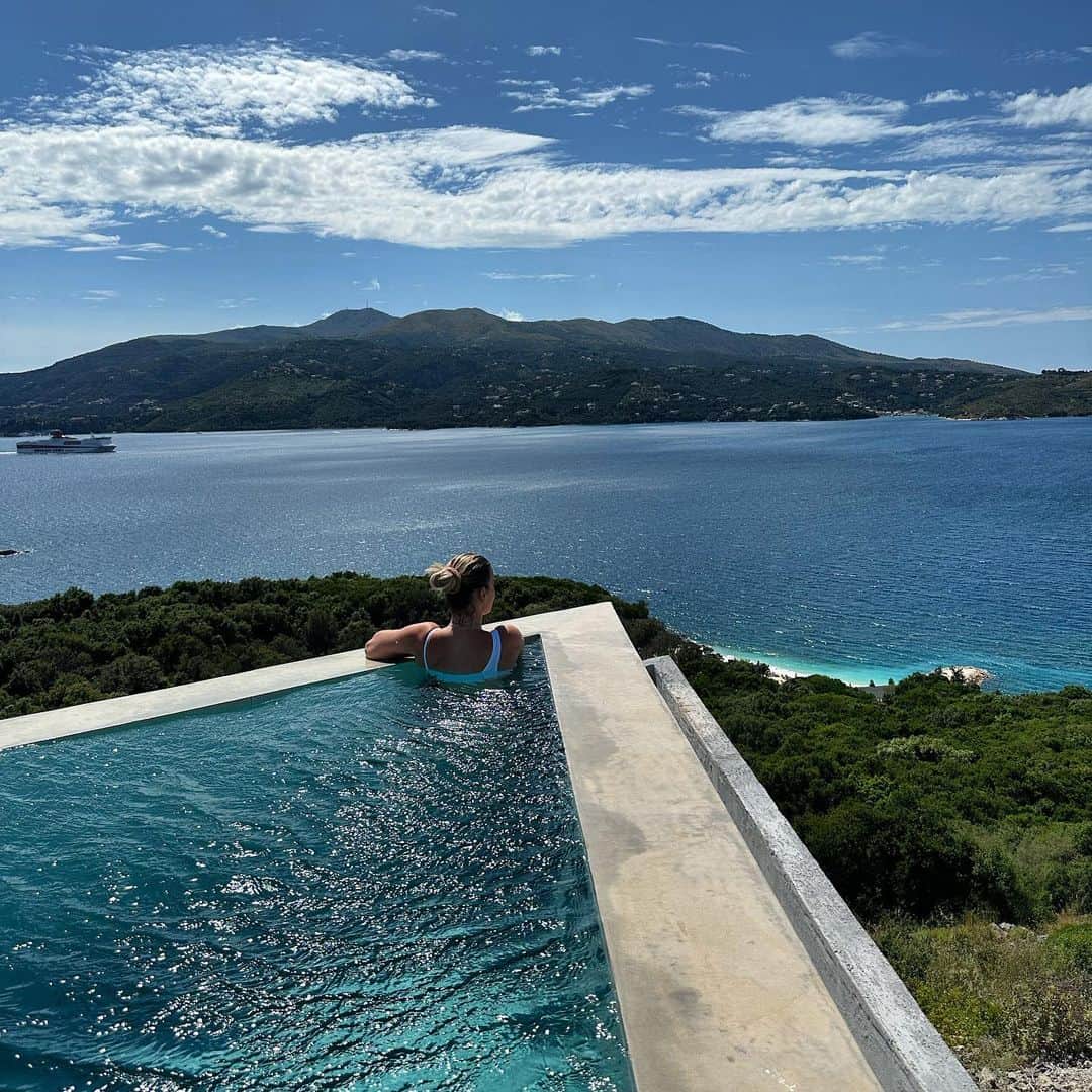 Ksamil prices revealed! 2023 Travel guide with my expenses report
